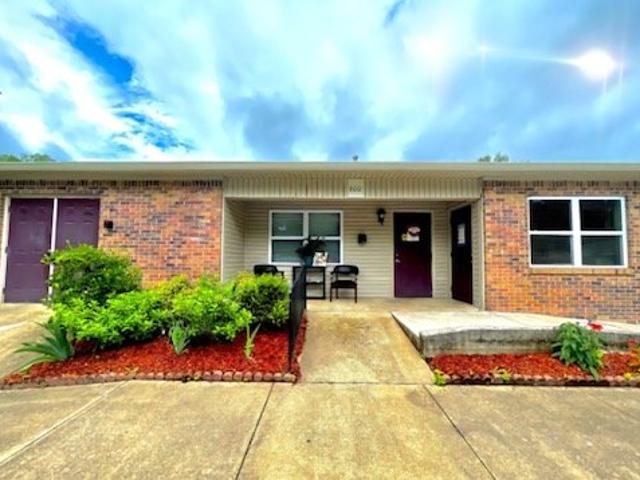 1 BR, 1 BA Apartment 520 Pecan Dr, Bolivar, TN 38008