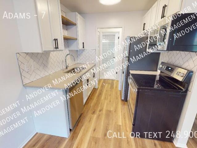 1 BR, 1 BA Apartment 520 S Adams, Birmingham, MI 48009