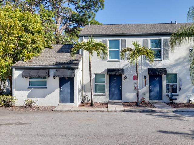 1 BR, 1 BA Apartment 521 Van Buren Street Unit 27838, Fort Myers, FL 33916