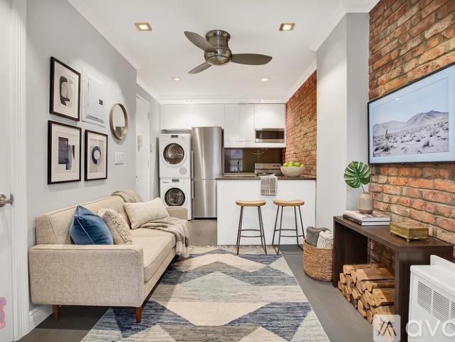 1 BR, 1 BA Apartment 521 East 5th St, Unit 3B, New York City, NY 10009