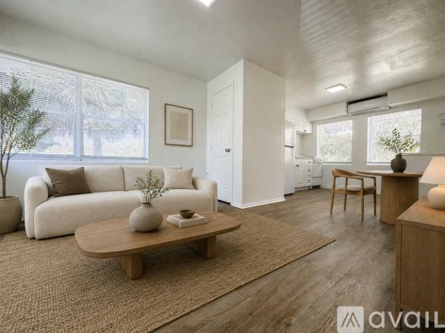 1 BR, 1 BA Apartment 521 S Federal Hwy, Unit 6, Lake Worth Beach, FL 33460