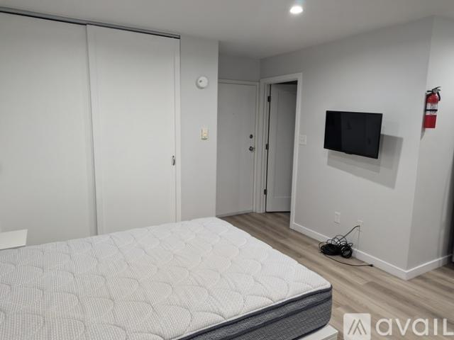 1 BR, 1 BA Apartment 522 E College Ave, Unit 306, State College, PA 16801