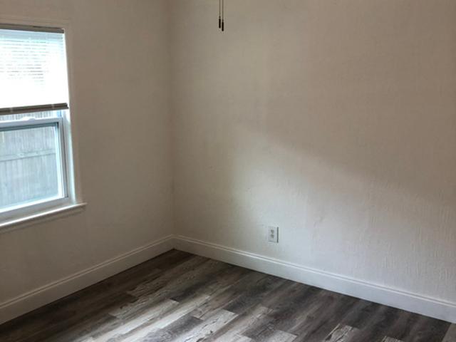 1 BR, 1 BA Apartment 527 13 Th Avenue Northwest, Unit 527, Largo, FL 33770