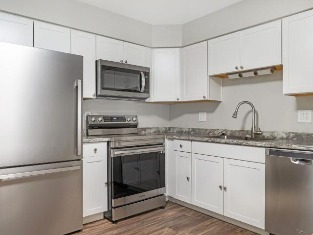 1 BR, 1 BA Apartment 5278 Rosamond Lane Unit 5226 12, Waterford, MI 48327