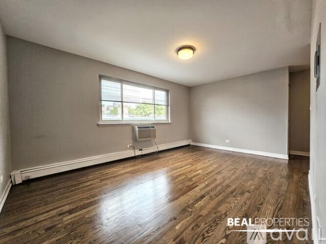 1 BR, 1 BA Apartment 528 W Oakdale Ave, Unit 327, Chicago, IL 60657
