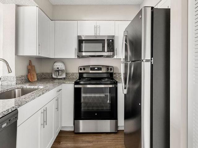 1 BR, 1 BA Apartment 5301 Summer Wind Dr Unit 24 202, Naples, FL 34109