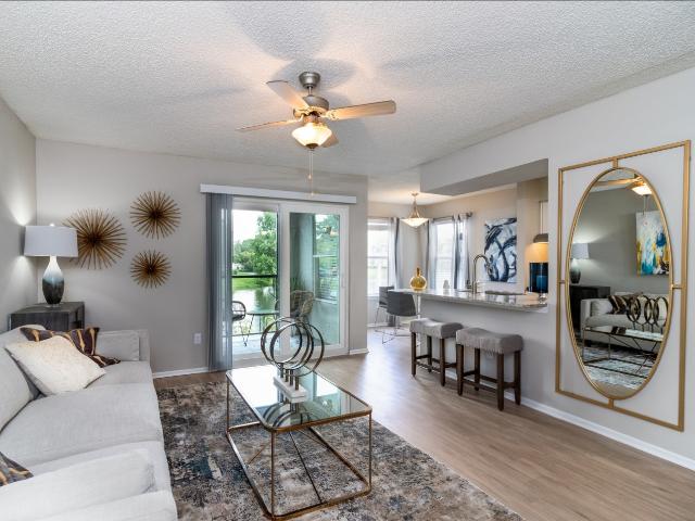 1 BR, 1 BA Apartment 5307 Reflections Club Drive Unit 105, Tampa, FL 33634