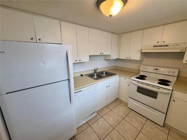 1 BR, 1 BA Apartment 5310 26th Street West, Bradenton, FL 34207