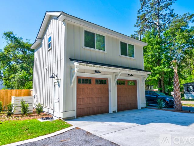 1 BR, 1 BA Apartment 532 Fleming Rd, Unit Garage Apartment, Charleston, SC 29412