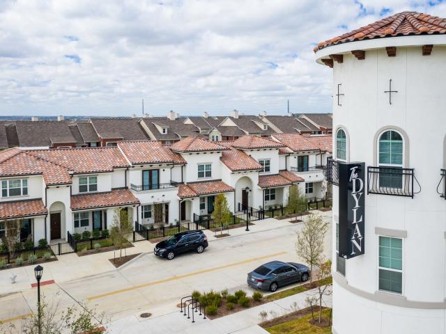 1 BR, 1 BA Apartment 5344 Sycamore School Rd Unit 2208, Fort Worth, TX 76123