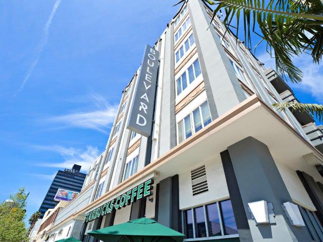1 BR, 1 BA Apartment 5353 Wilshire Boulevard Unit M109, Los Angeles, CA 90036