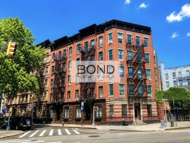 1 BR, 1 BA Apartment 53 Leroy, New York, NY 10014