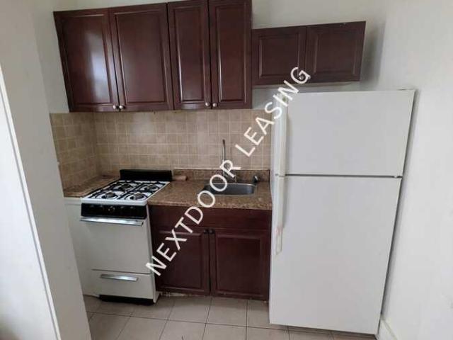 1 BR, 1 BA Apartment 5 Kelly Pkwy, Bayonne, NJ 07002