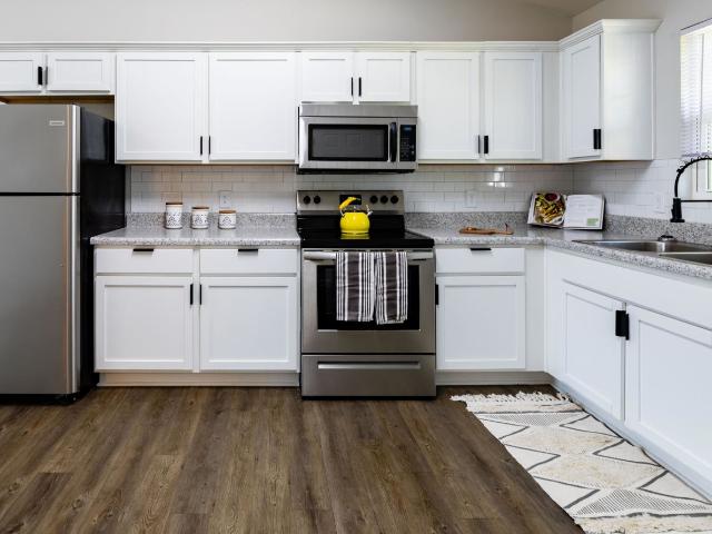1 BR, 1 BA Apartment 640 Brighton Park Drive Unit 524 09, Greenville, NC 27834
