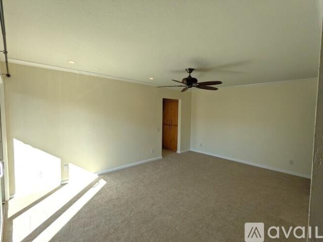 1 BR, 1 BA Apartment 6416 Friars Road, Unit 212, San Diego, CA 92109