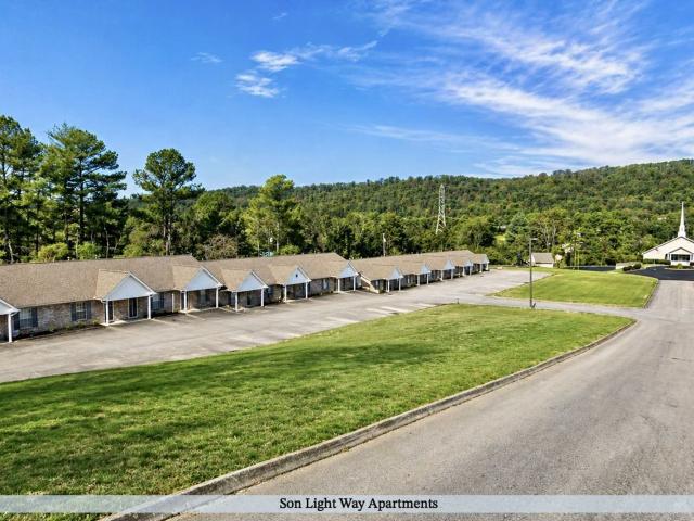 1 BR, 1 BA Apartment 6427 Son Light Way, Knoxville, TN 37918