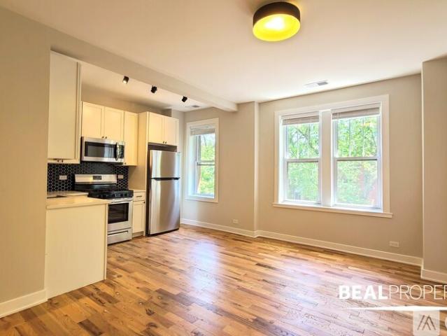 1 BR, 1 BA Apartment 656 W Wrightwood Ave, Unit 1 bed, Chicago, IL 60614