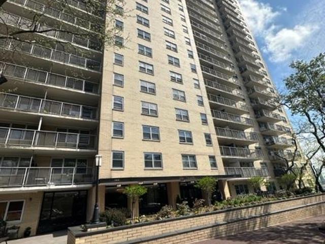 1 BR, 1 BA Apartment 6600 Blvd E, West New York, NJ 7093