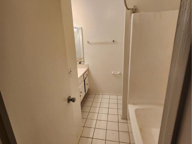 1 BR, 1 BA Apartment 6600 Warner Avenue, Huntington Beach, CA 92647