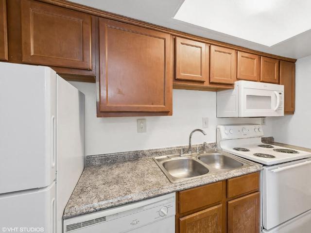 1 BR, 1 BA Apartment 6615 Fountains Blvd Unit B 207, West Chester, OH 45069