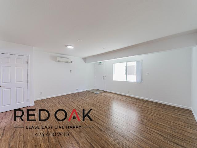 1 BR, 1 BA Apartment 6635 Etiwanda Ave, Reseda, CA 91335