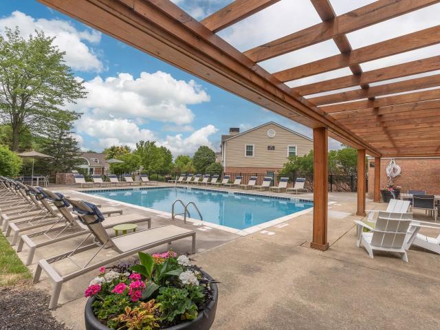 1 BR, 1 BA Apartment 6636 Deerfield Drive Unit 07 0709, Northfield, OH 44067