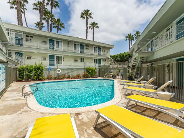 1 BR, 1 BA Apartment 6663 Montezuma Rd Unit 57, San Diego, CA 92115