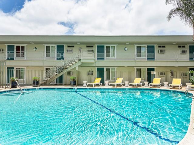 1 BR, 1 BA Apartment 6663 Montezuma Rd Unit 78, San Diego, CA 92115