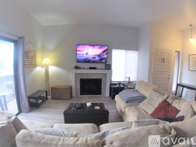 1 BR, 1 BA Apartment 6684 Reservoir Ln, Unit Room 3, San Diego, CA 92115