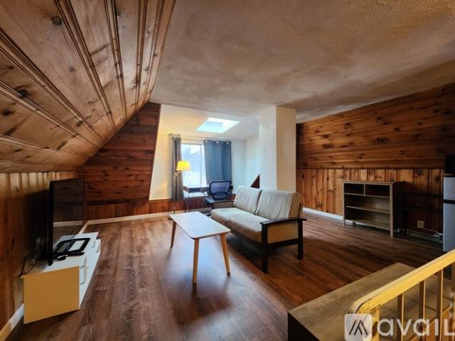 1 BR, 1 BA Apartment 66 Brook St, Unit 2D, Quincy, MA 02170