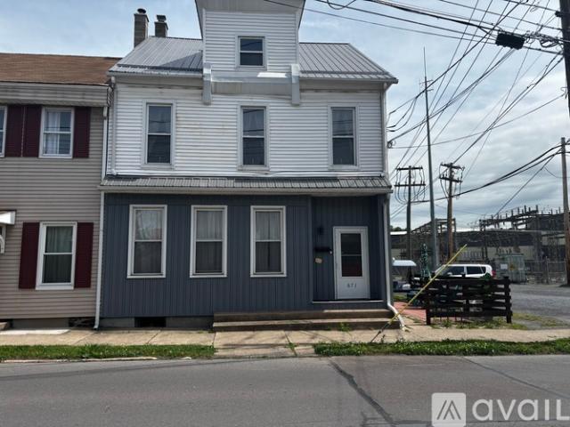 1 BR, 1 BA Apartment 671 East Market Street, Danville, PA 17821