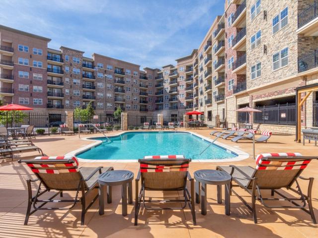 1 BR, 1 BA Apartment 6741 W 135th S. Ste A73 Unit 533, Overland Park, KS 66223