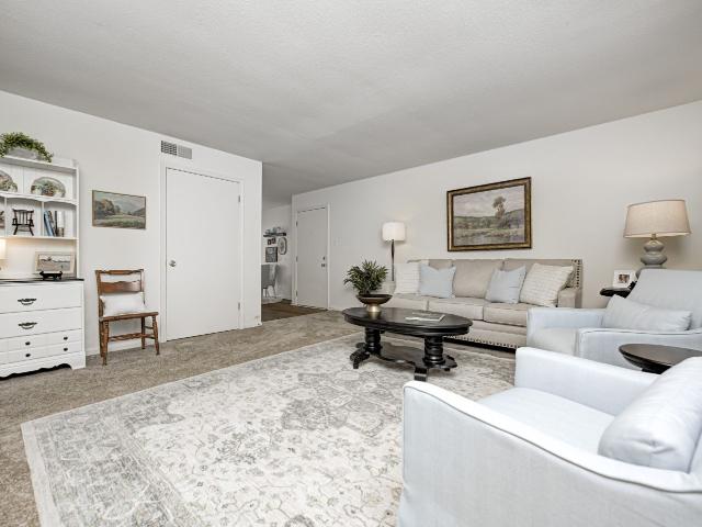 1 BR, 1 BA Apartment 6789 South East Street Unit 06 6848 2, Indianapolis, IN 46227