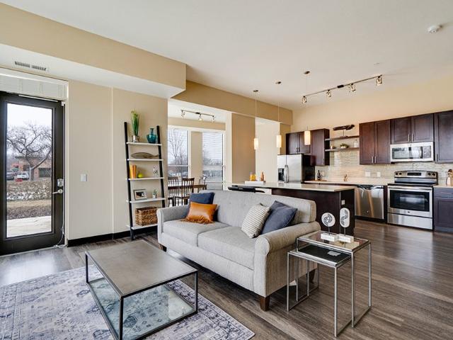 1 BR, 1 BA Apartment 6800 York Ave S Unit 611, Minneapolis, MN 55435