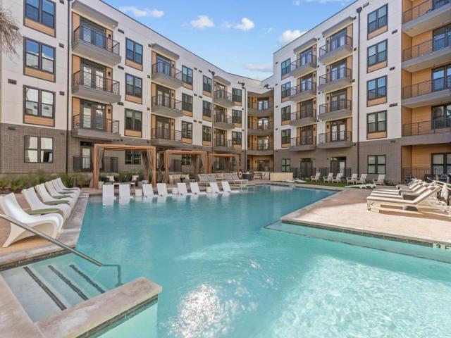 1 BR, 1 BA Apartment 6801 Burnet Road Unit 569, Austin, TX 78757