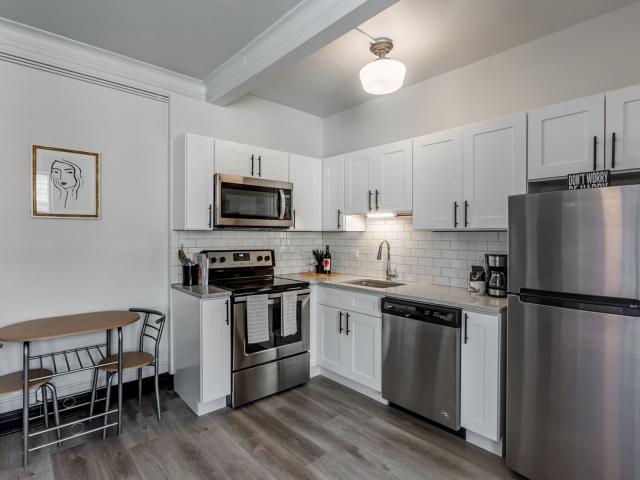 1 BR, 1 BA Apartment 6807 N Sheridan Unit 314, Chicago, IL 60626