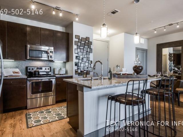 1 BR, 1 BA Apartment 680 Executive Drive, Plano, TX 75074