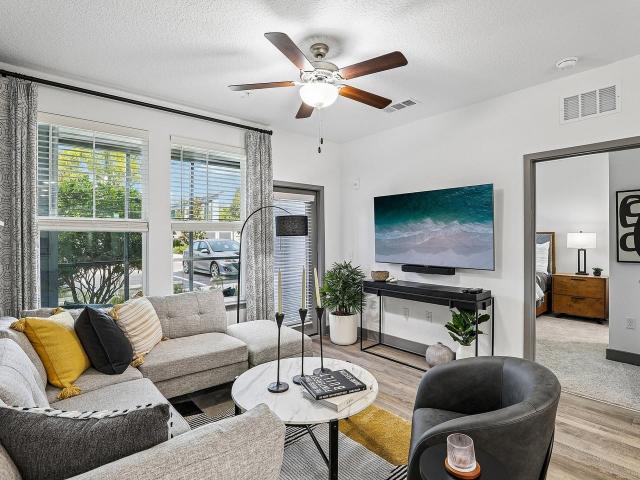 1 BR, 1 BA Apartment 681 Addison Longwood Terrace Unit 427, Longwood, FL 32750