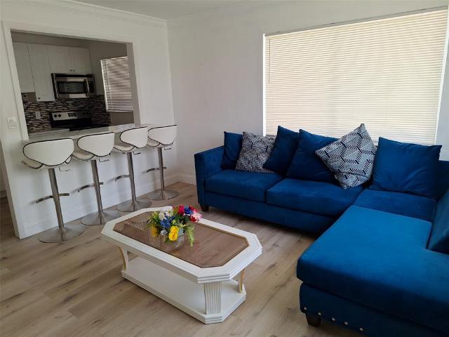 1 BR, 1 BA Apartment 684 Northeast 37th Street, Fort Lauderdale, FL 33334