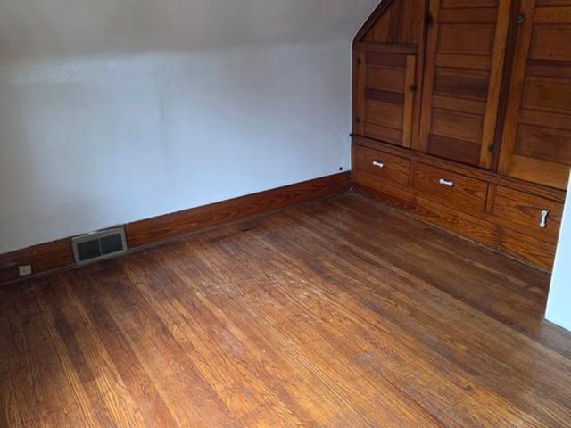 1 BR, 1 BA Apartment 688 Minnesota Avenue, Unit Upper, Buffalo, NY 14215