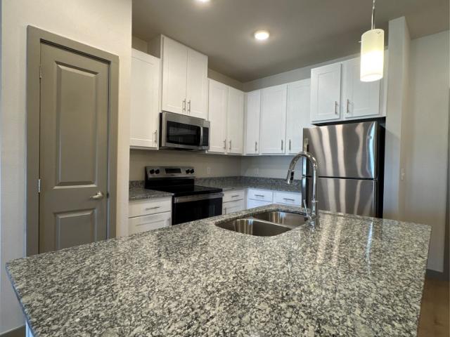 1 BR, 1 BA Apartment 691 Union Chapel Road, Cedar Creek, TX 78612