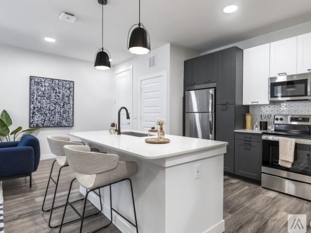 1 BR, 1 BA Apartment 6920 Menchaca Rd, Unit 1, Austin, TX 78745