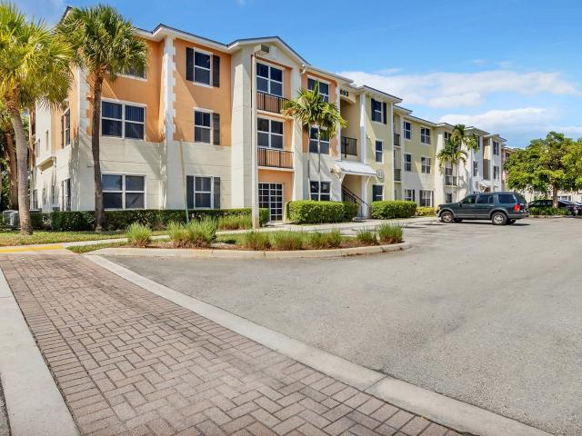 1 BR, 1 BA Apartment 695 Auburn Avenue Unit 699 108, Delray Beach, FL 33444