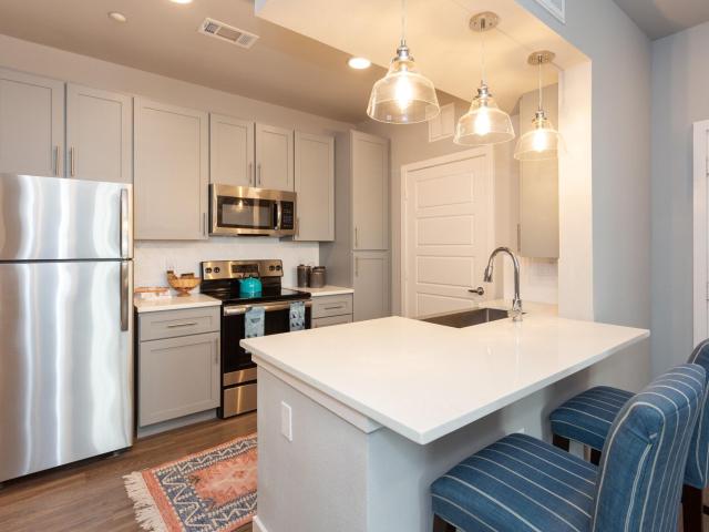1 BR, 1 BA Apartment 6000 Briarwood Ave Unit G103, Midland, TX 79707