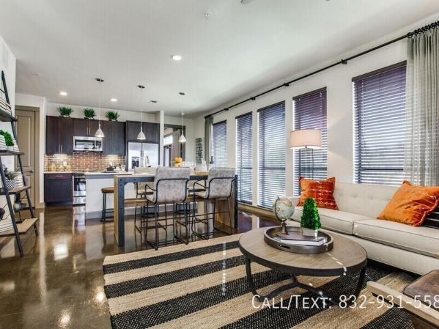 1 BR, 1 BA Apartment 600 Studewood St, Houston, TX 77007