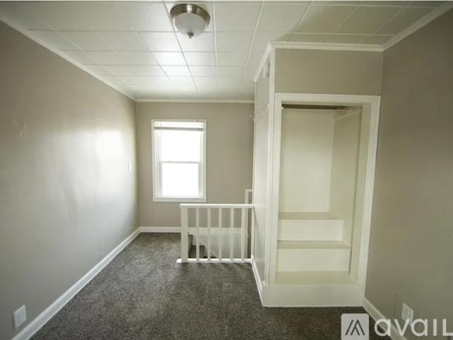 1 BR, 1 BA Apartment 601 E 2nd Ave, Unit 4, Mitchell, SD 57301