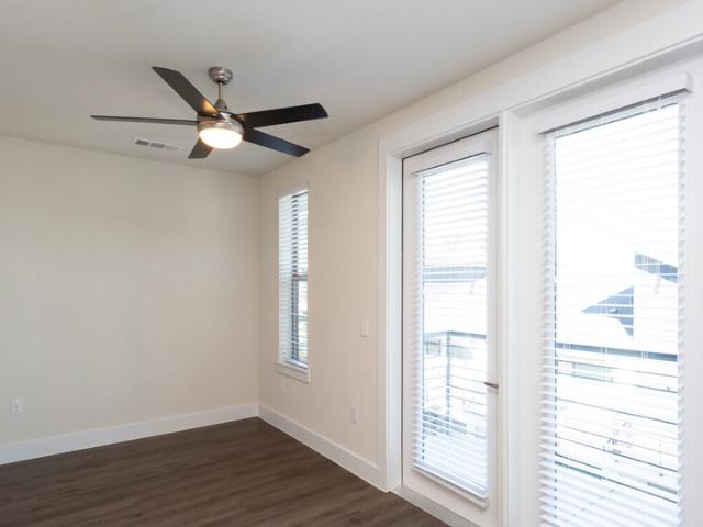 1 BR, 1 BA Apartment 607 W St Johns Ave, Austin, TX 78752