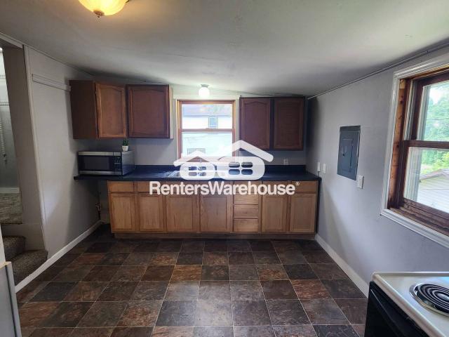 1 BR, 1 BA Apartment 604 N. High Street, Chippewa Falls, WI 54729