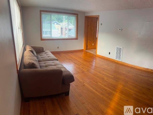 1 BR, 1 BA Apartment 605 Hambley Boulevard, Unit B, Pikeville, KY 41501