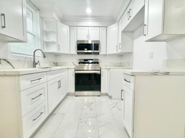 1 BR, 1 BA Apartment 6060 Fulton Ave Van Nuys, CA 91401